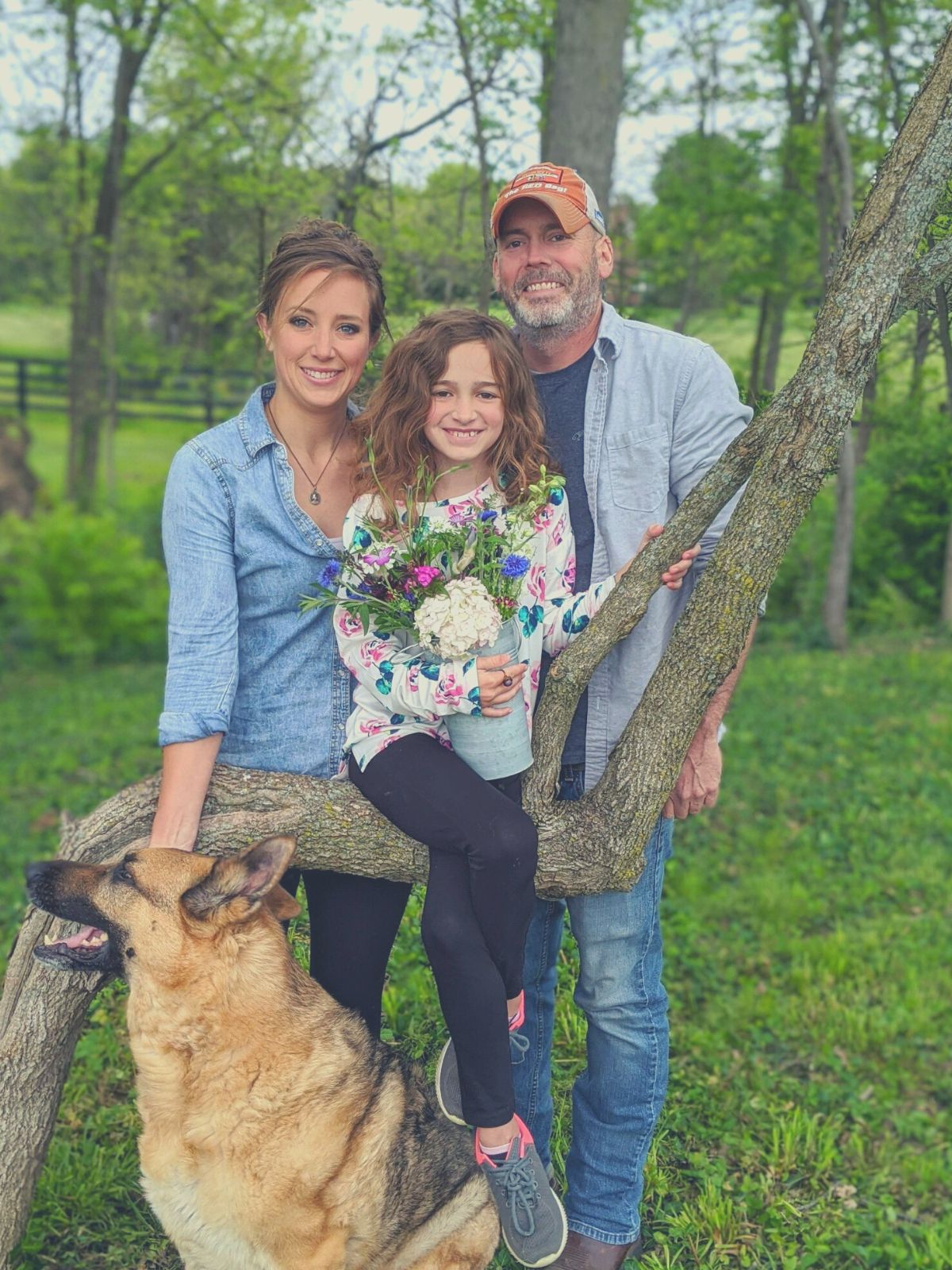 How We Became First-Generation Flower Farmers - frontporchlifemagazine.com