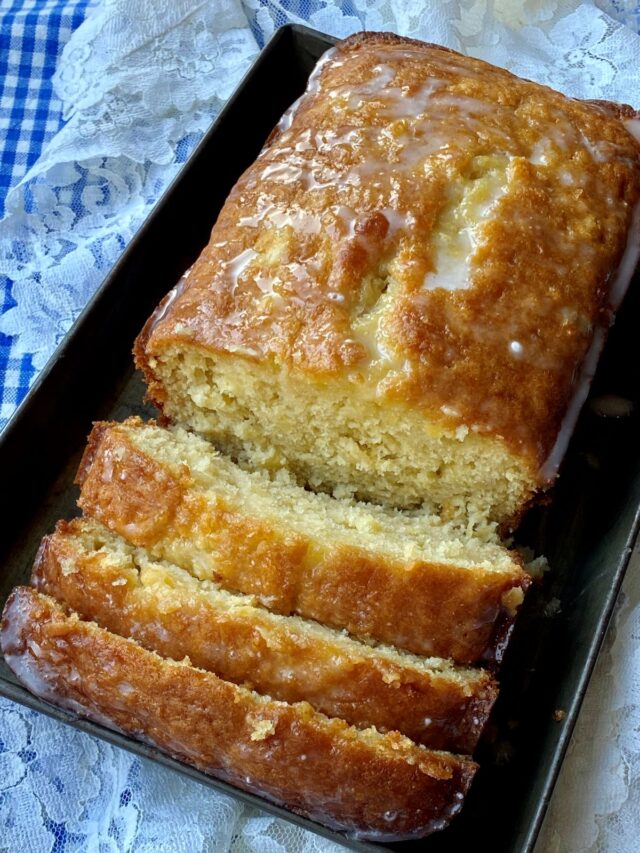 Pineapple Loaf Cake - frontporchlifemagazine.com