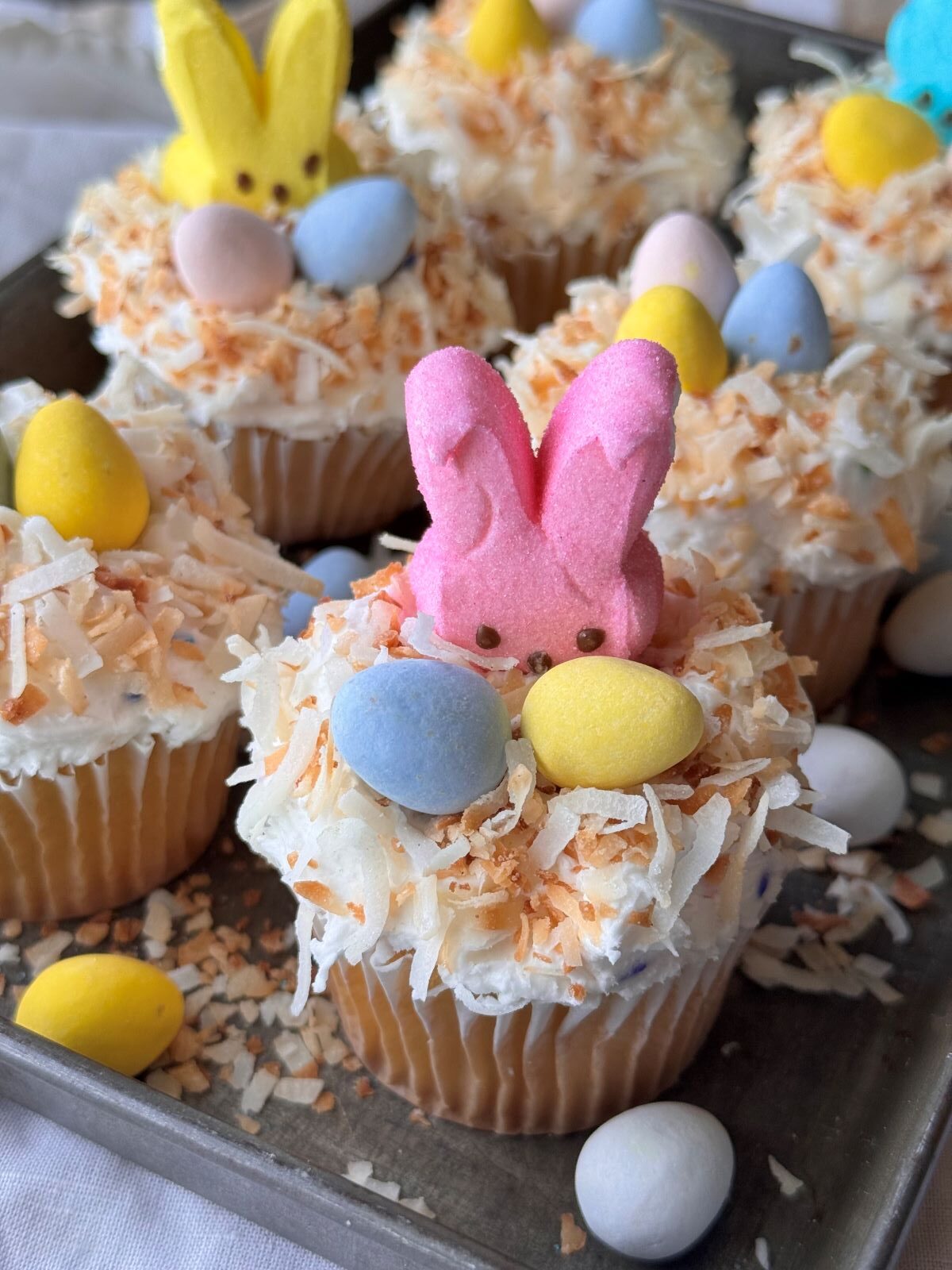 Easter Bird's Nest Cupcakes - frontporchlifemagazine.com